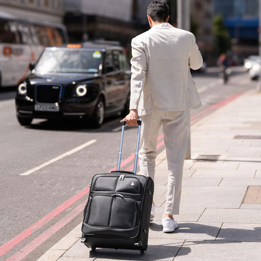 EasyJet Large Cabin 56x45x25cm Luggage Suitcase - Max Size – Aerolite UK